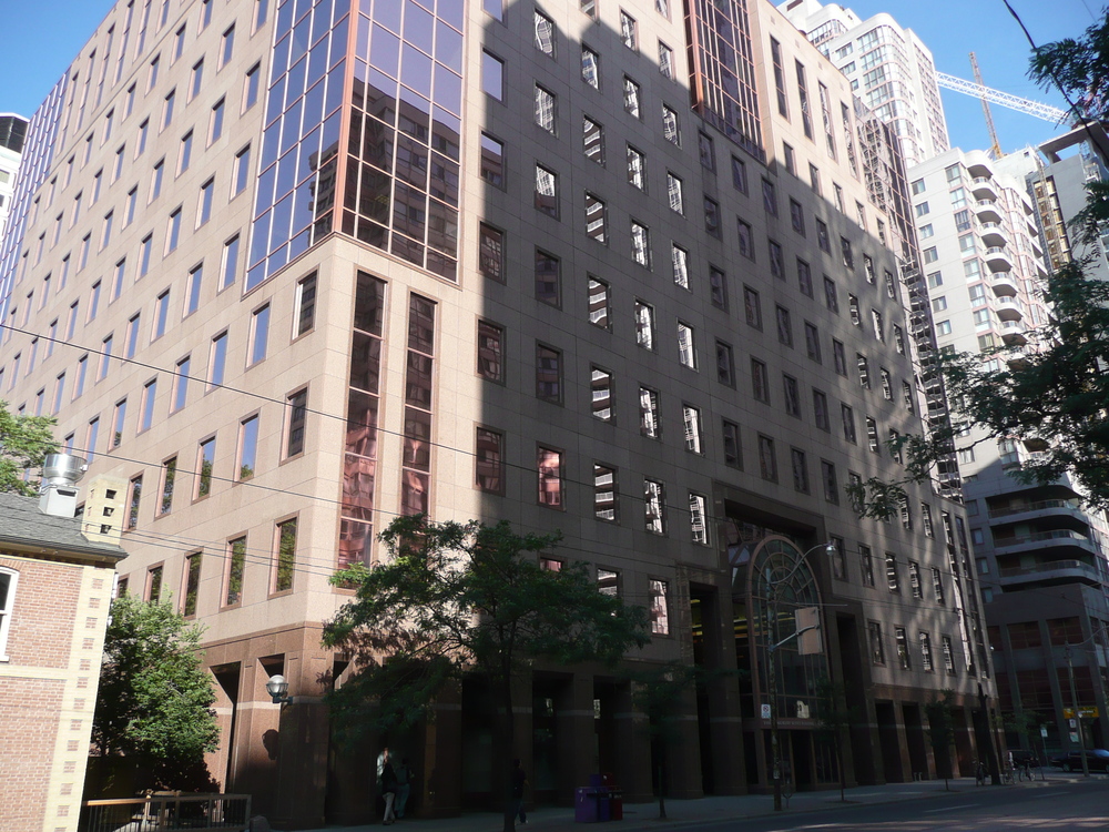 720 Bay Street - Toronto, Ontario